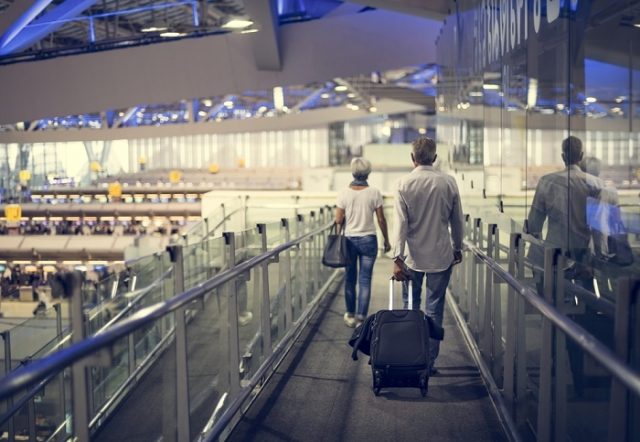 What to do at the airport during a stopover? - Semesta Travel